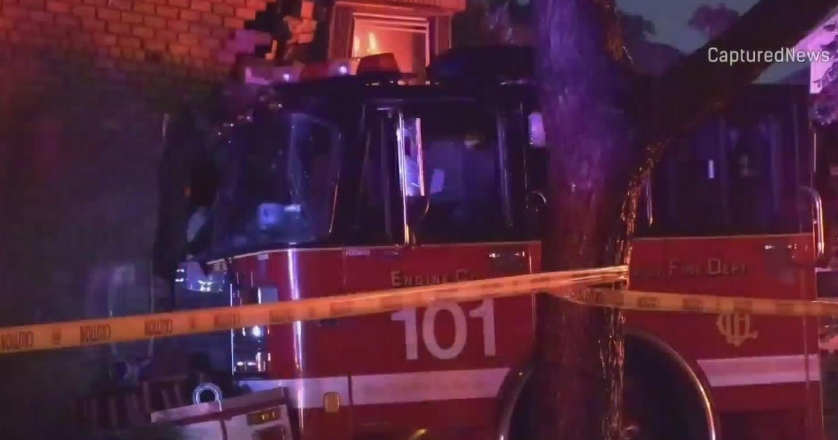 CFD fire engine crashes into South Side home, 5 firefighters hurt - CBS ...