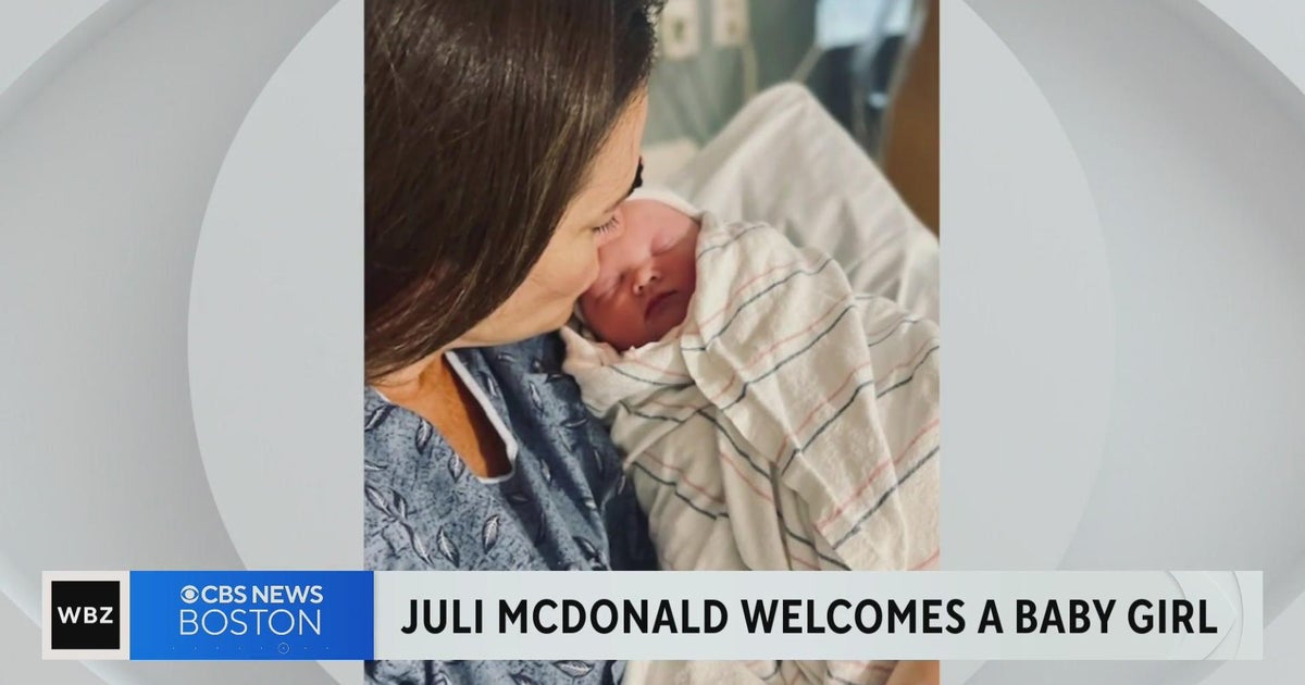 WBZ-TV reporter Juli McDonald welcomes baby girl - CBS Boston