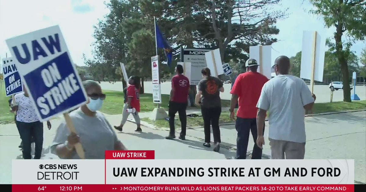 UAW expanding strike at General Motors, Ford - CBS Detroit