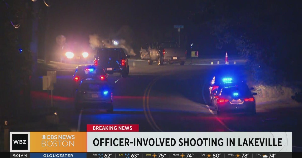 Lakeville Police Officer Off Duty Massachusetts State Trooper Shoot