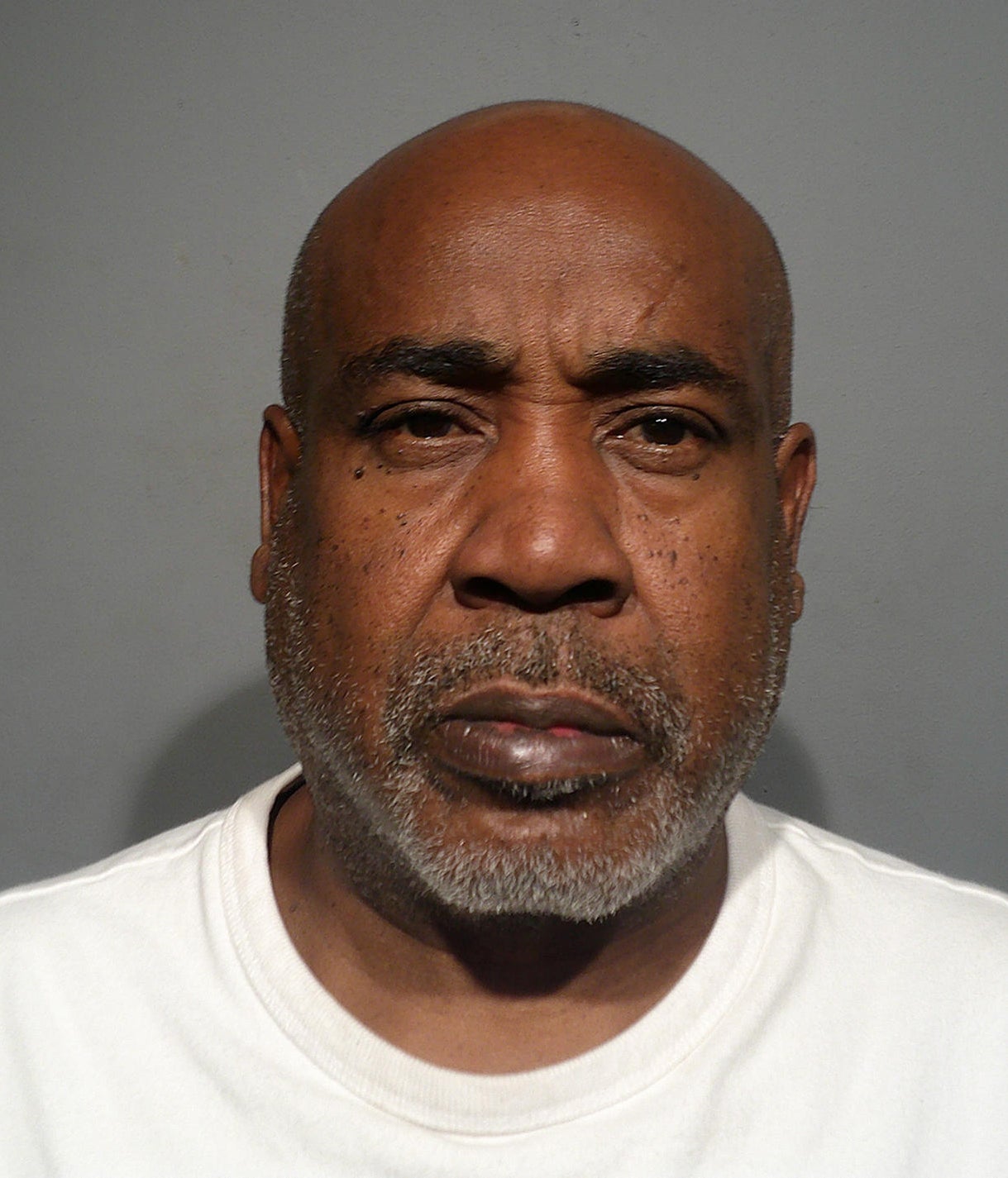 Duane "Keffe D" Davis charged with murder in Tupac Shakur's 1996 drive-by shooting death - CBS ...