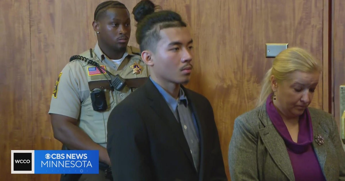 Teen sentenced to 25+ years for killing St. Paul hockey coach Michael ...