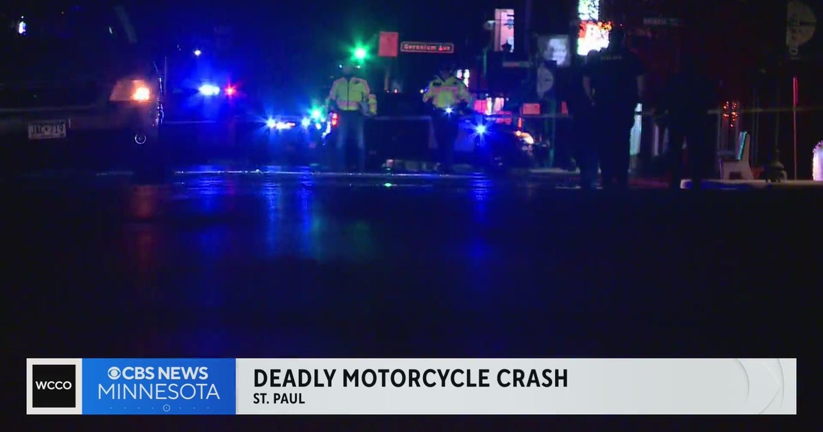 Motorcyclist dead in St. Paul crash - CBS Minnesota