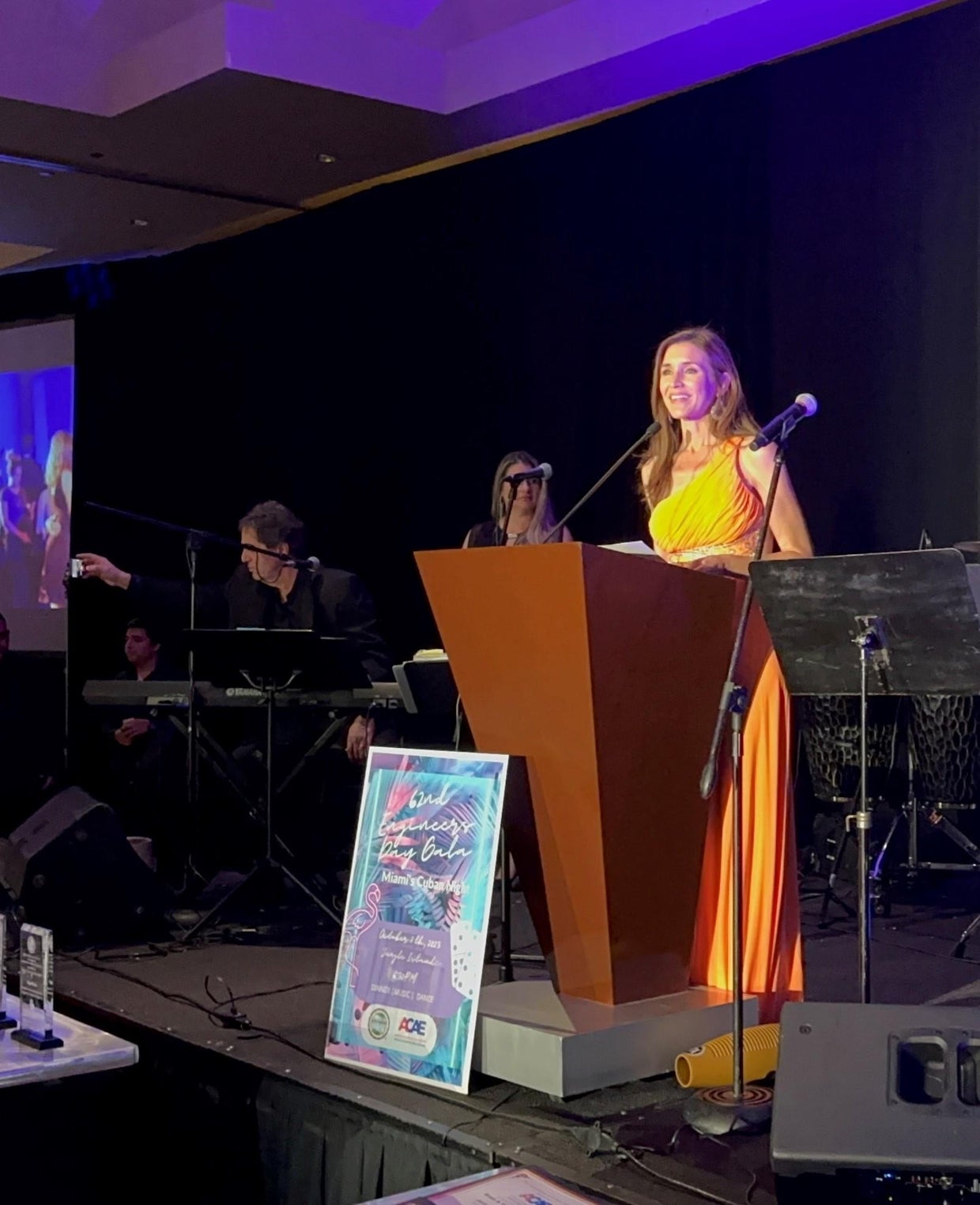 CBS News Miami's Lissette Gonzales serves as MC of annual Engineer's ...