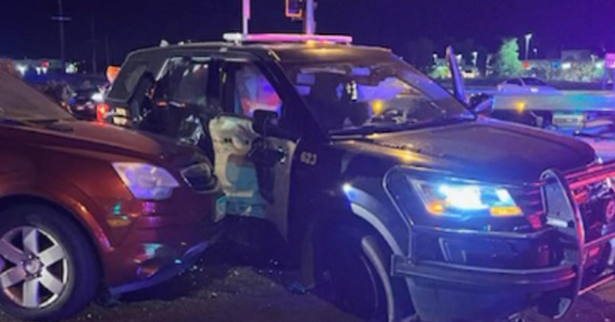 Elk River police officer hurt in broadside crash on Highway 169 - CBS ...