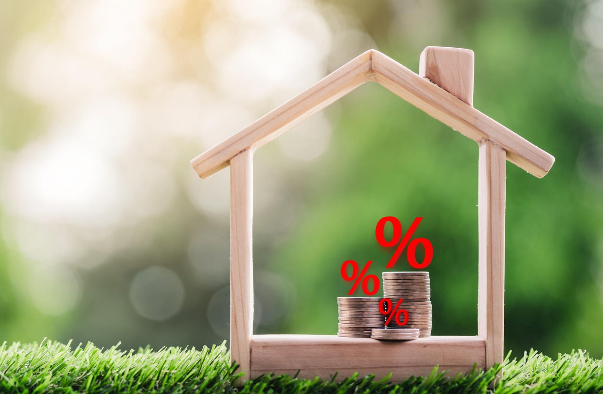Mortgage interest rate forecast for 2024: Everything experts think will ...
