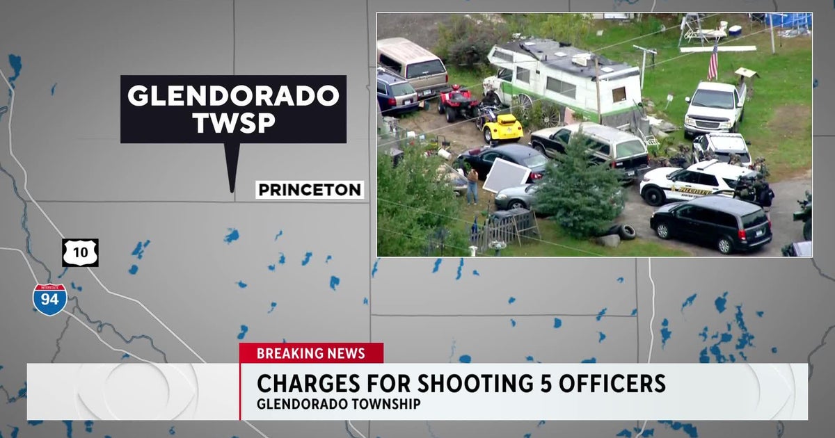 Karl Holmberg charged with shooting 5 officers in Benton Co. - CBS ...