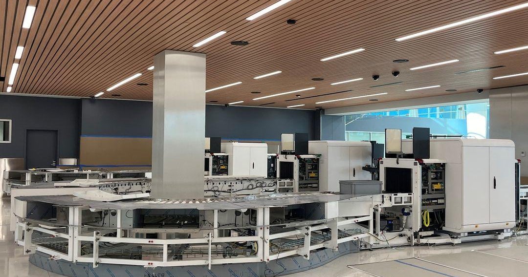 Denver International Airport shows off "shiny" soon-to-be opening West ...