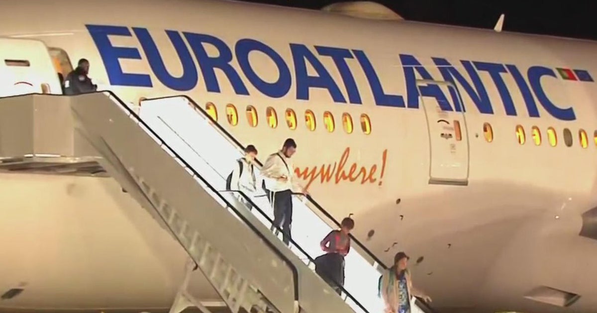Florida spent $4 million flying Americans out of Israel to Tampa - CBS ...