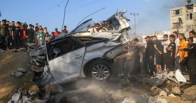 Dire conditions in Gaza with hospitals overrun and desperate civilians ...