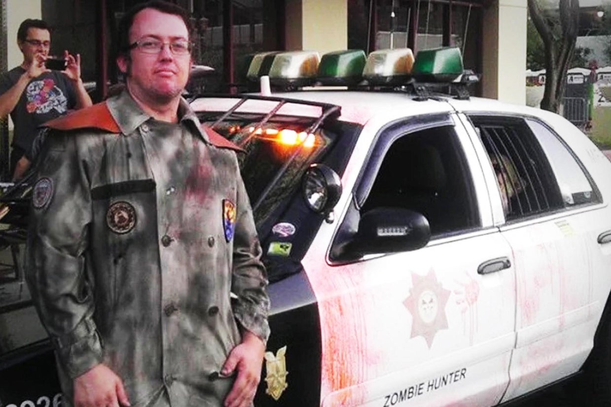 Phoenix canal murders: Zombie Hunter's unique murder defense: His mother created a monster - CBS ...