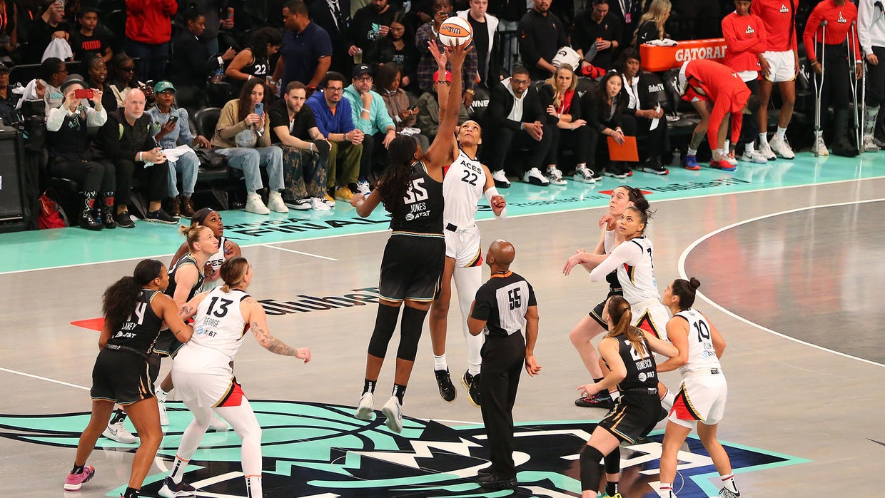 WNBA Champion, Colorado State Ram Becky Hammon recognized as legendary ...