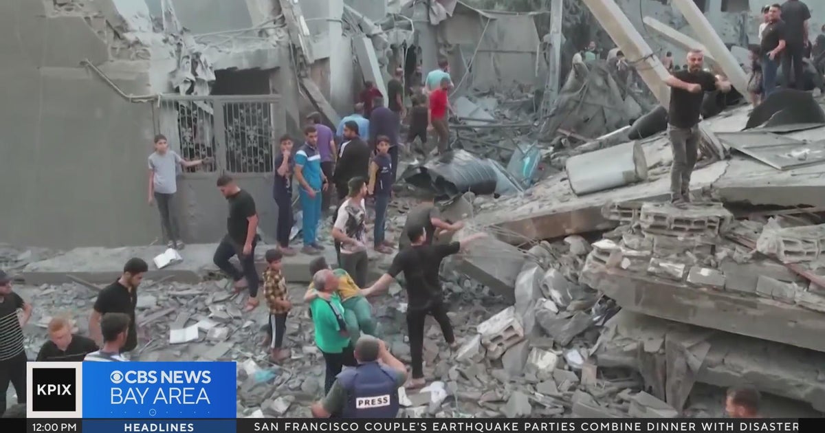 As Gaza reels from continued air assault by Israel, more troops mass ...