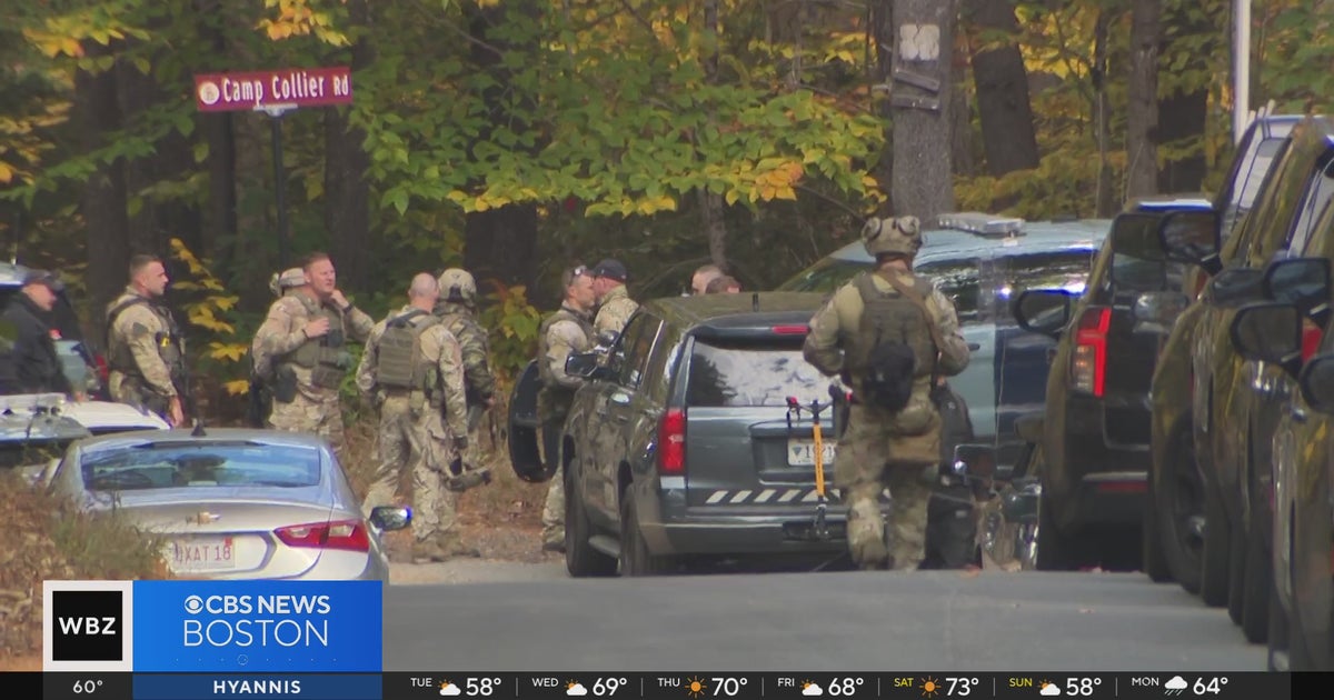 Police searching for Gardner murder suspect Aaron Pennington - CBS Boston