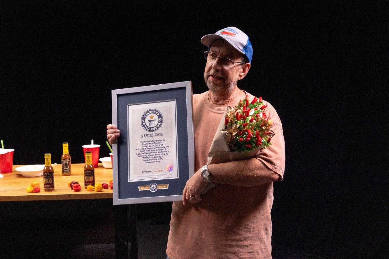Meet Ed Currie, the man behind the world's hottest chili pepper - CBS News