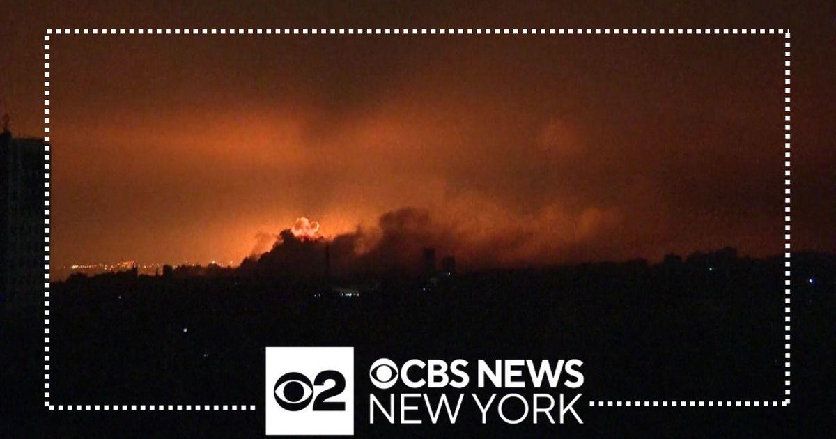 Israel increases ground strikes in Gaza as full ground invasion looms ...