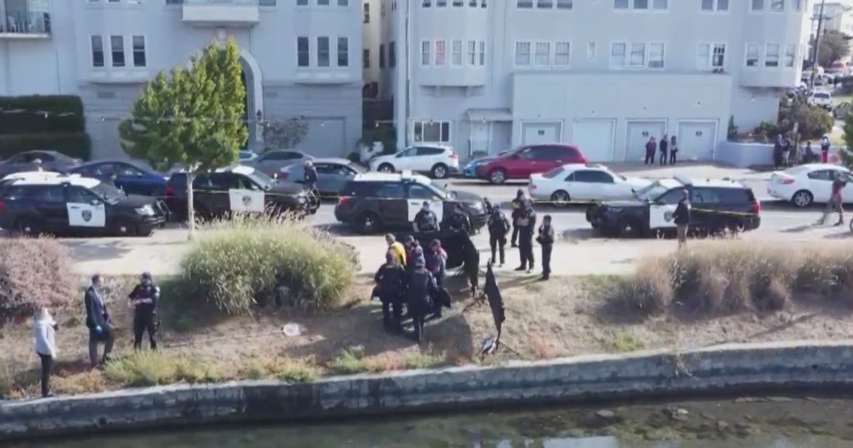 Body found stuffed inside suitcase floating in Oakland's Lake Merritt ...