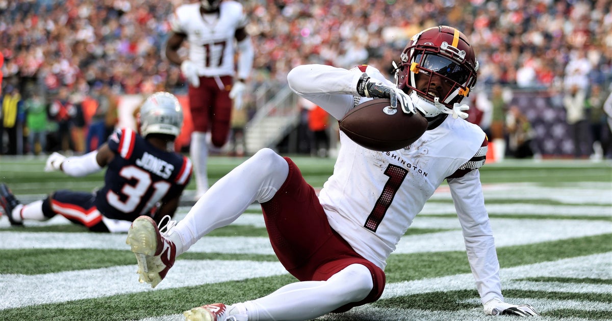 Late Mac Jones interception ends comeback bid as Patriots lose at home ...