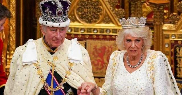 Charles delivers first "King's Speech" to British Parliament - CBS News
