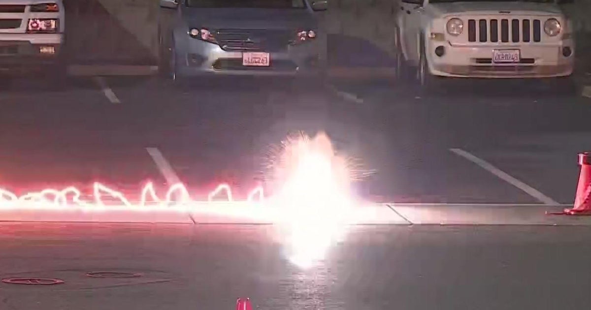 Sacramento locals get inside look into real-life FBI work, tools - CBS ...