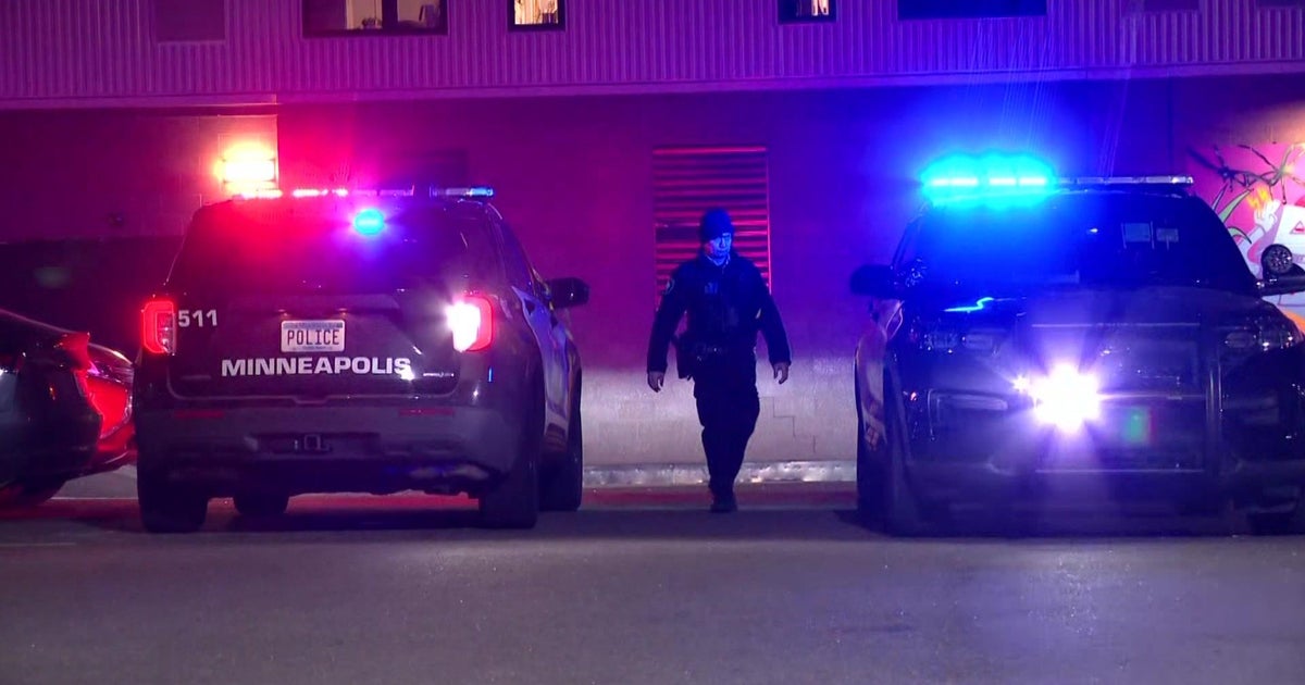 Uber driver shot by passenger in south Minneapolis, police say - CBS ...