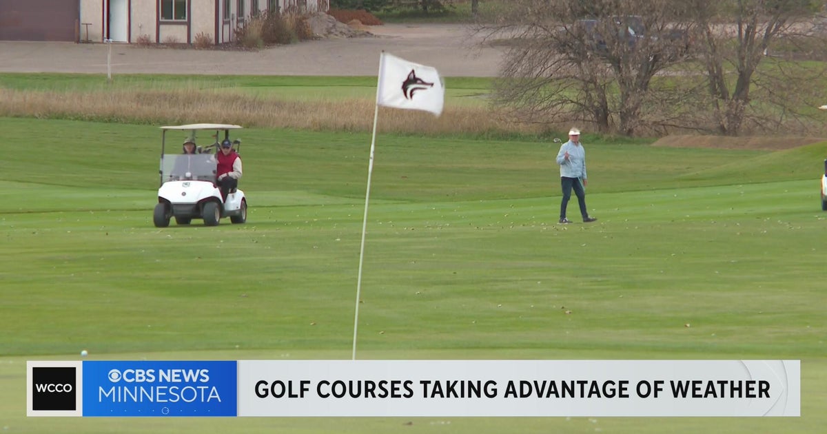 Minnesotans enjoying “bonus golf” due to warm November temps - CBS ...
