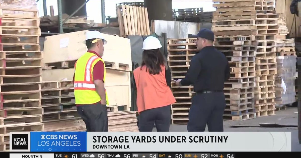 Storage yards under scrutiny after devastating 10 Freeway fire - CBS ...