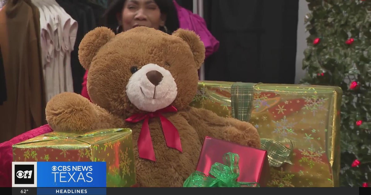 The holiday spirit hits the fast lane at the Chi Omega Christmas Market ...