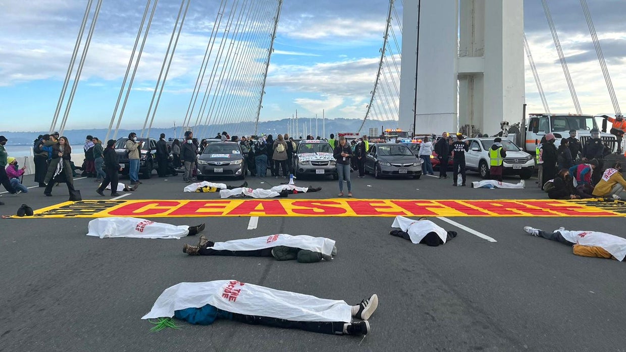San Francisco DA: Protesters who blocked Bay Bridge to face charges ...