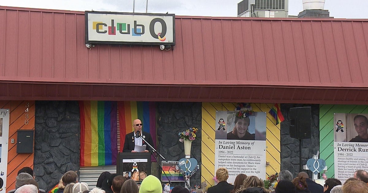 Colorado Springs community, families honor the lives of the Club Q ...
