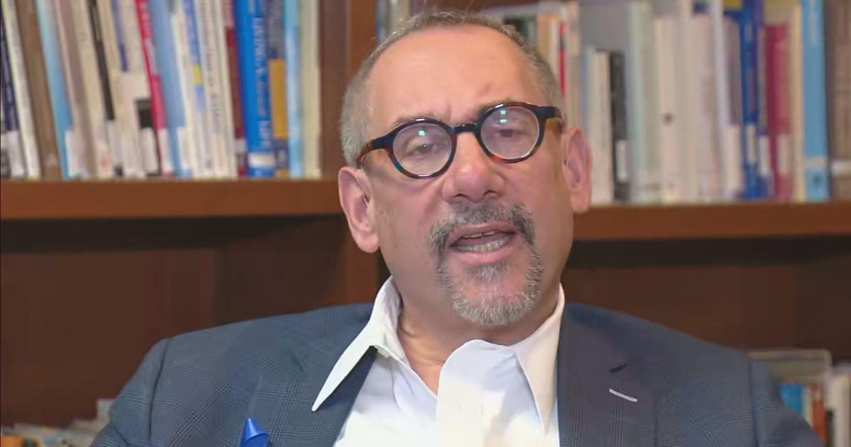 Denver rabbi headed to Israel on mission to help - CBS Colorado
