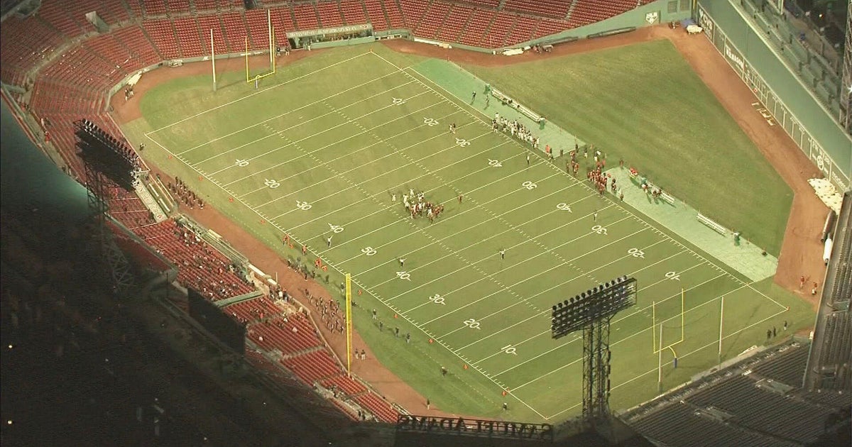 High school football rivals face off at Fenway Park - CBS Boston