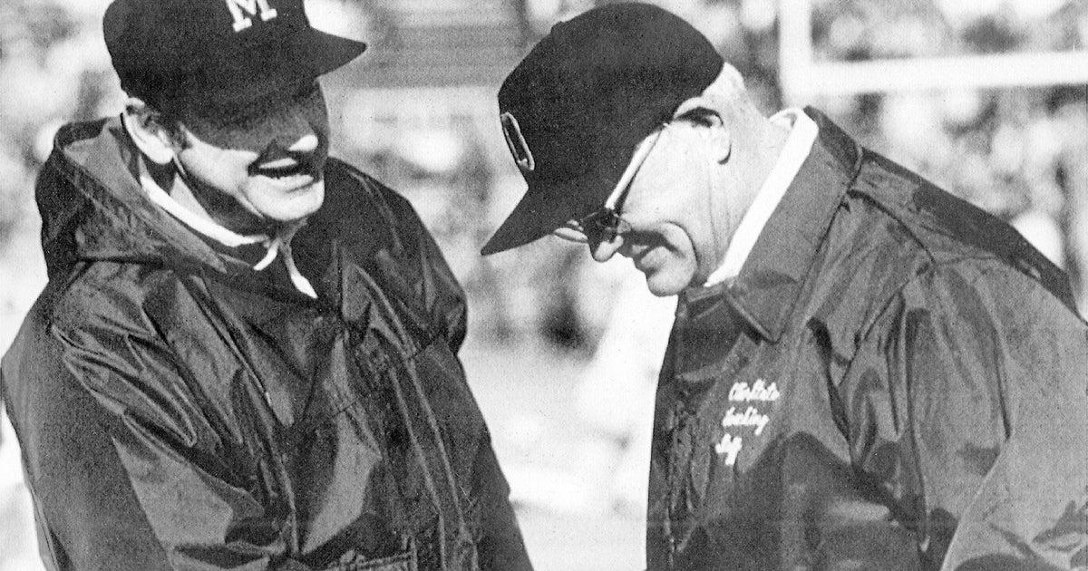 Six of the most memorable meetings between Ohio State and Michigan ...