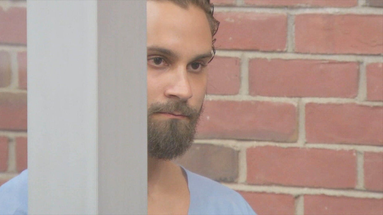 Robert Gomes III of Wareham pleads not guilty to killing father with ...