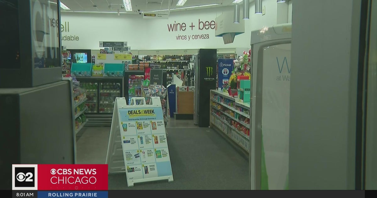 Police investigating armed robbery at Walgreens on Chicago's Northwest ...