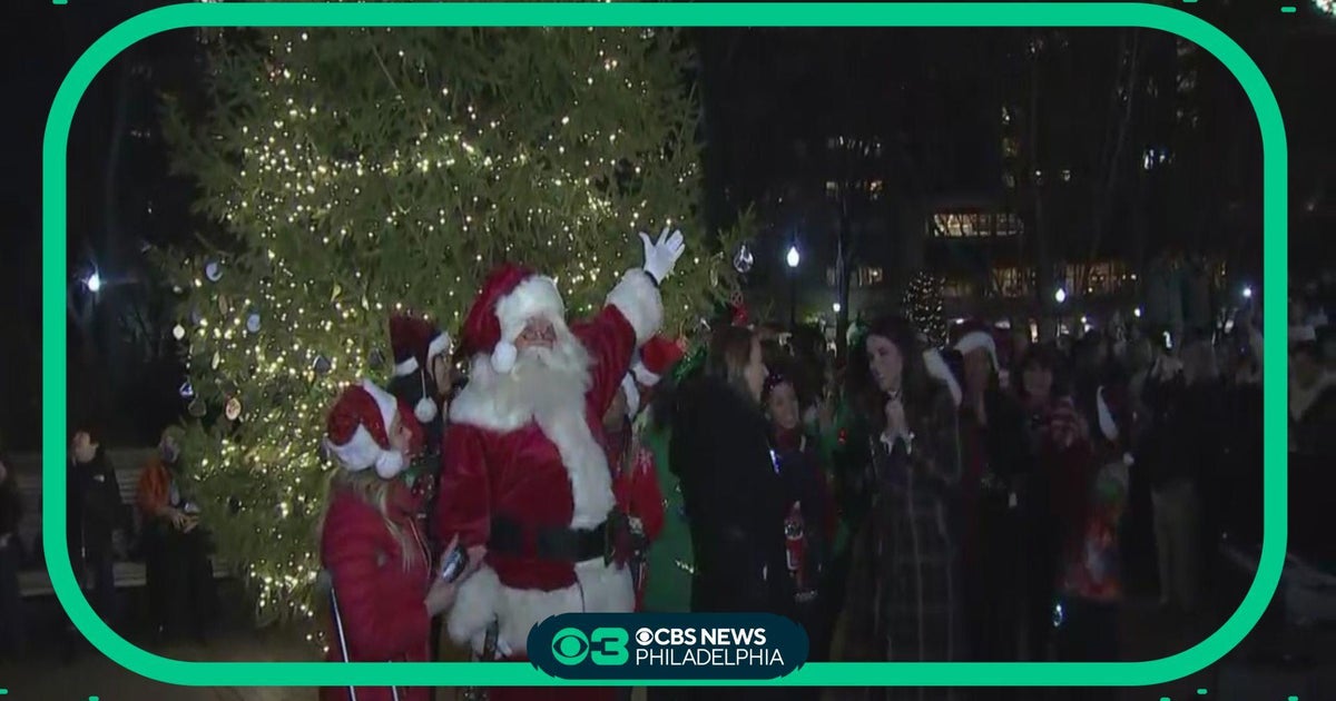 Kate Bilo lit up the night at the 2023 Rittenhouse Square Tree Lighting ...