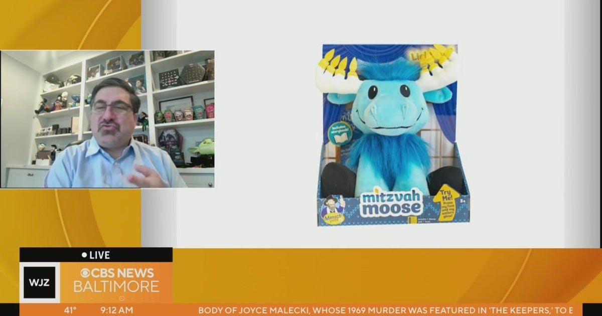 Celebrate Hanukkah with Mensch on a Bench - CBS Baltimore