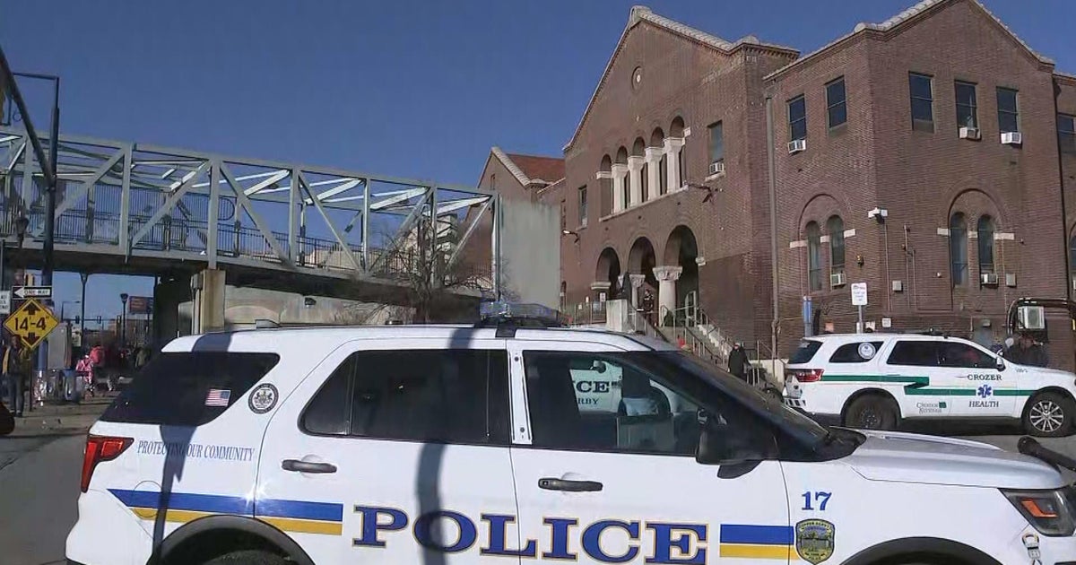 Elijah Crump charged after stabbing inside 69th Street Transportation ...