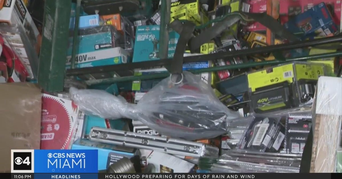 Miami Police: Warrant yields cocaine, firearms, cash & stolen ...