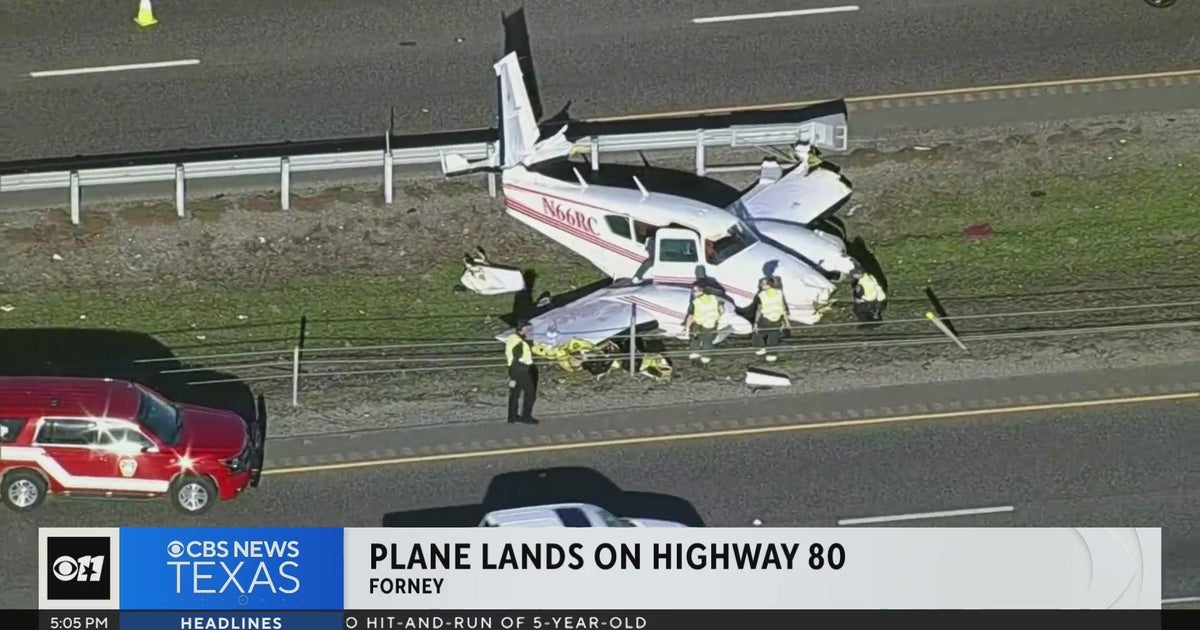 Small plane lands on Highway 80 in Forney - CBS Texas