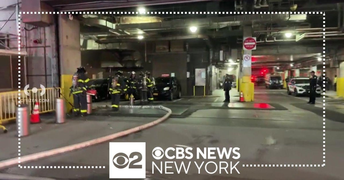FDNY responds to bus fire at Port Authority in Midtown - CBS New York