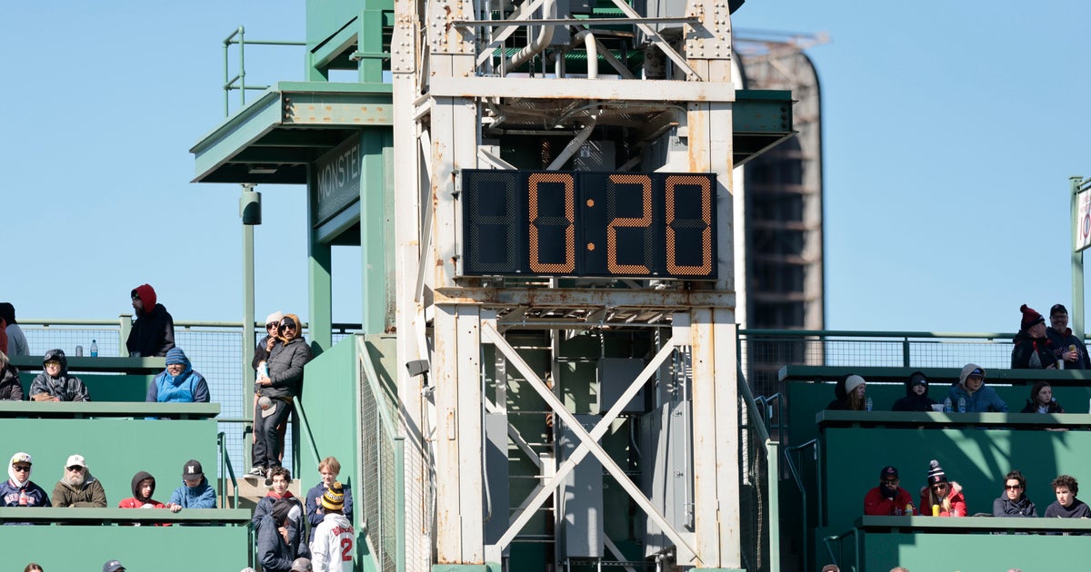 New rules: MLB widening runner's lane, shortening pitch clock with ...