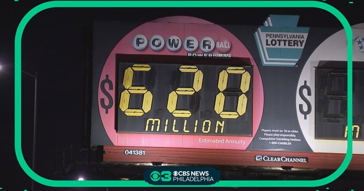 Powerball jackpot climbs to $620 million ahead of Saturday lottery ...