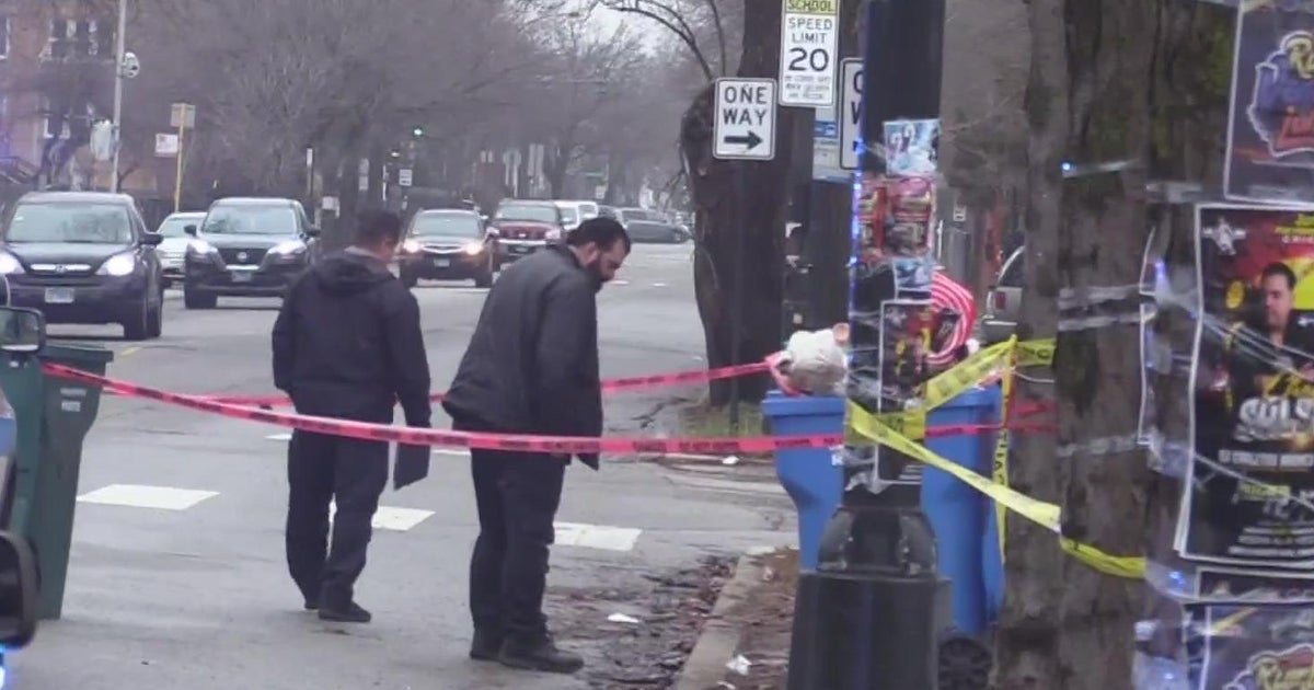 28-year-old migrant shot, killed in Chicago, alderman says - CBS Chicago