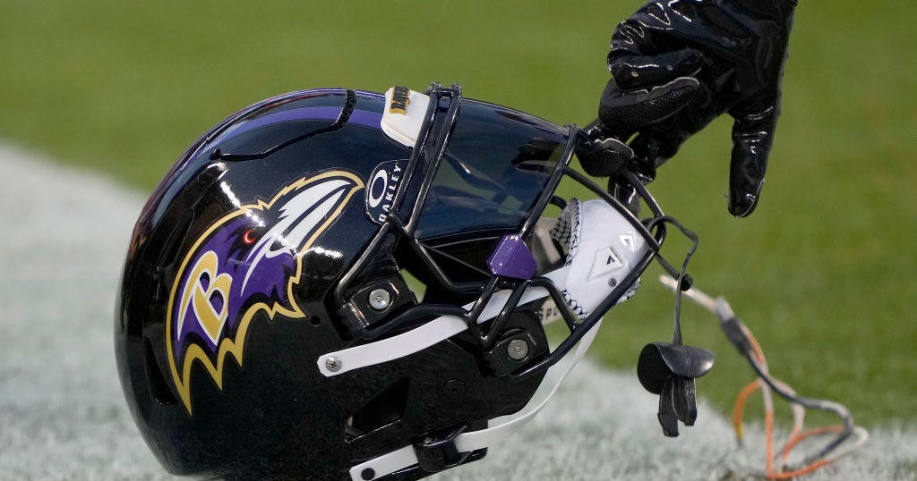 After hammering the 49ers, Lamar Jackson and the Ravens stand alone ...
