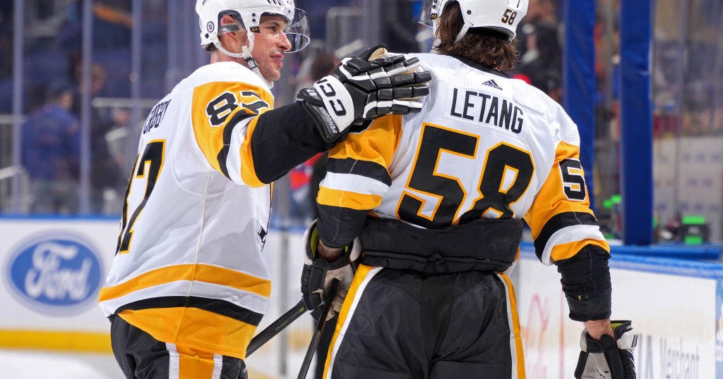 History on the Island: Letang sets NHL record, Malkin passes a legend ...