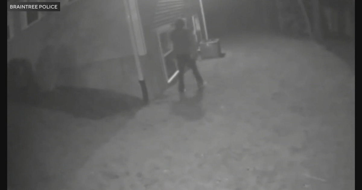 Man Wanted For Filming Young Women Through Their Windows In Braintree Cbs Boston