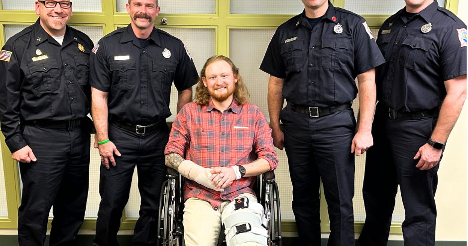 Matt Reum, who survived in wrecked pickup truck, meets rescuers - CBS ...