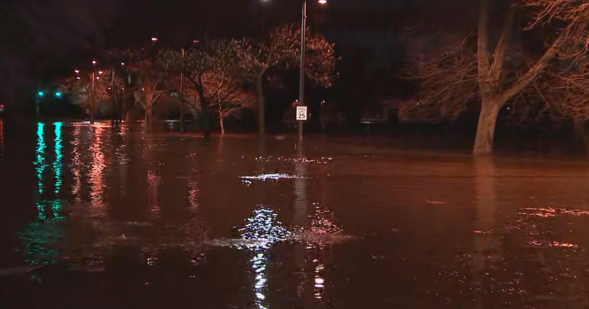 Perigon - Philadelphia's Kelly Drive Closed Due to Schuylkill River ...