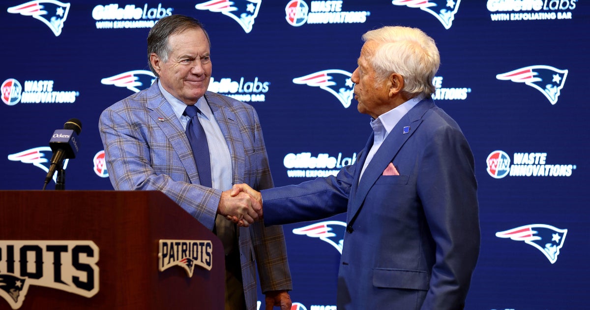 Robert Kraft "didn't think it was right" to try trading Bill Belichick - CBS Boston